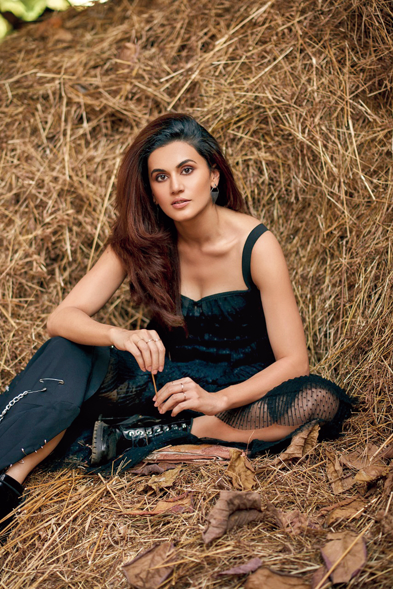 Top 8 Most Beautiful and Hot South Actresses